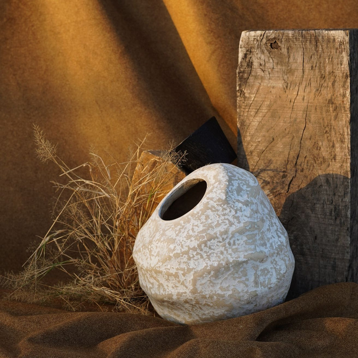 Harappa Paper Mache Jar