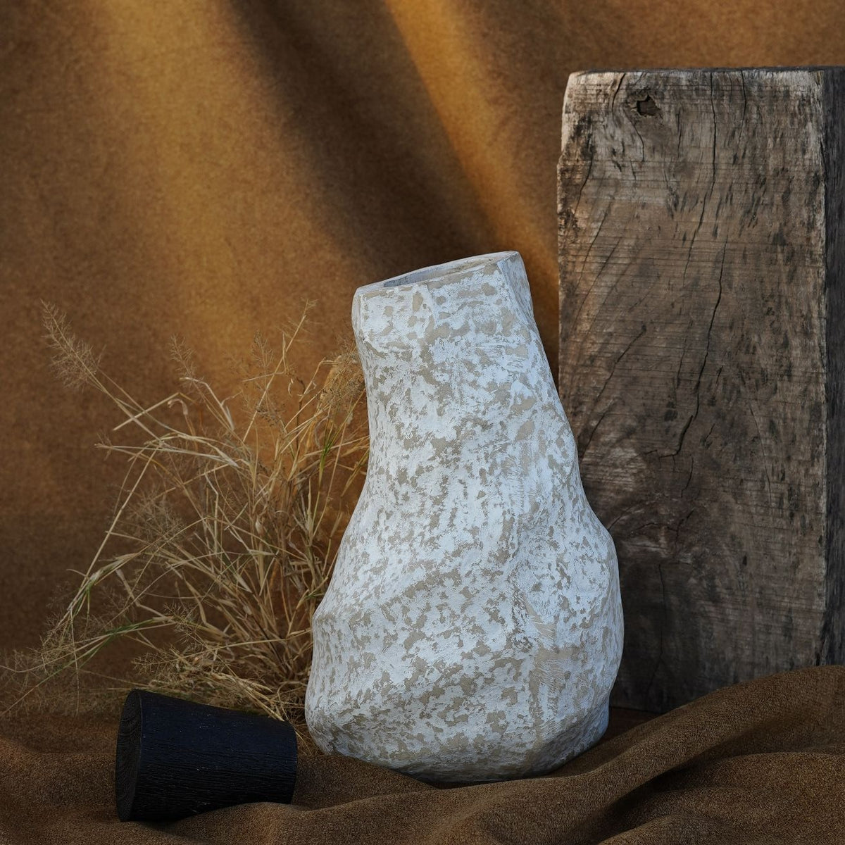 Harappa Paper Mache Jar